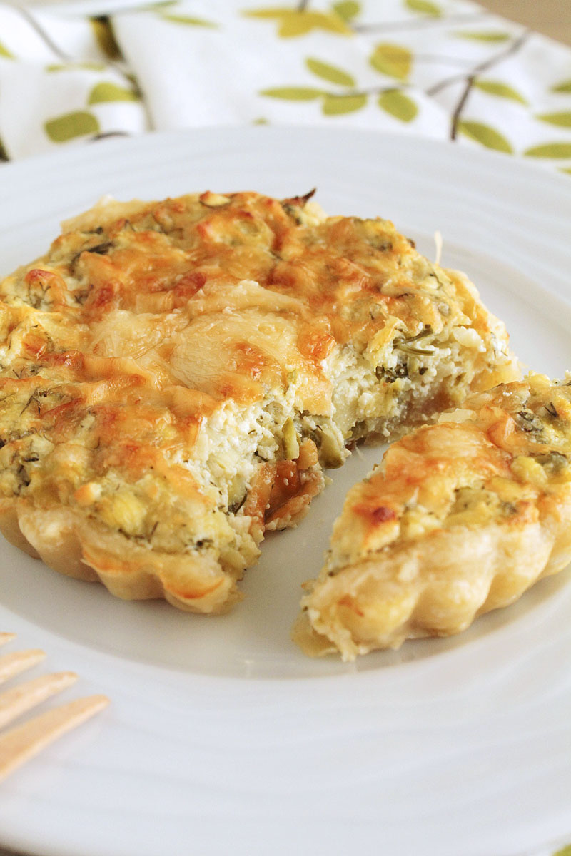 Αρωματική τάρτα με κολοκυθάκια και φέτα - The one with all the tastes