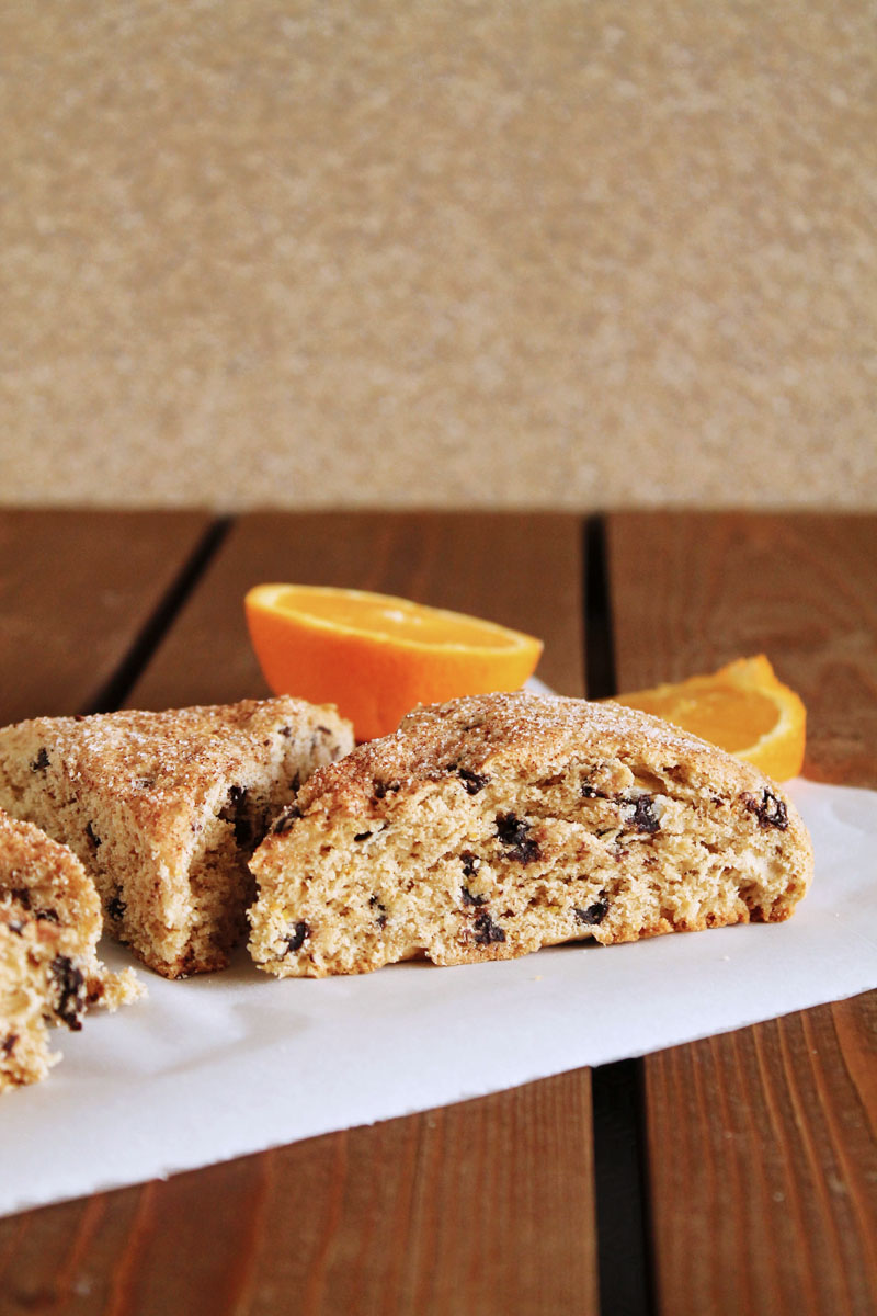 Scones με ξινόγαλα και κομμάτια σοκολάτας - The one with all the tastes
